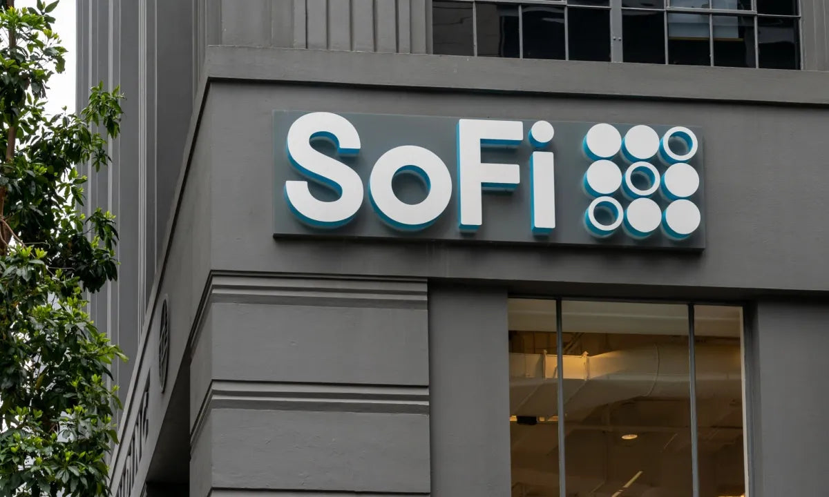 FinTech Revolucija: Kako SoFi Postavlja Standard za Budućnost ...
